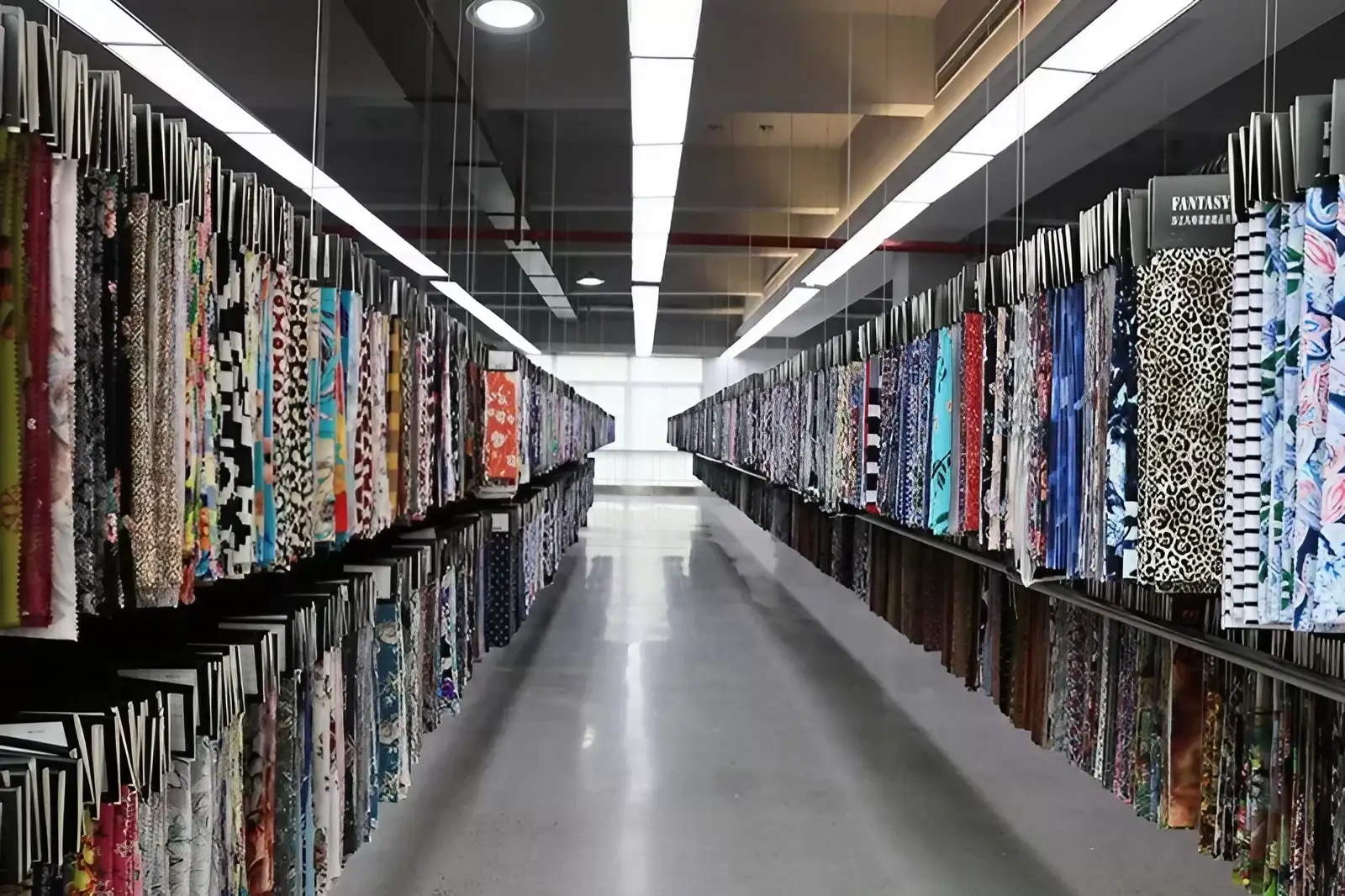 How to Successfully Source Fabrics from China - A Brief Guide - Enatrendy
